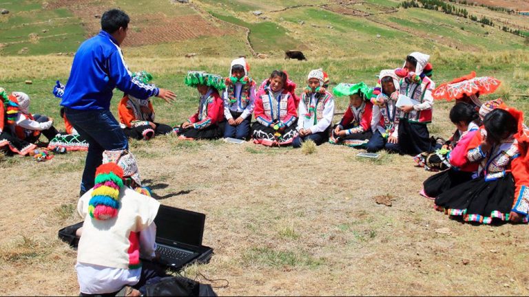 Educación rural: Retos, Oportunidades y Soluciones